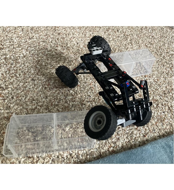 LEGO MOC Compact Flexible Crawler Chassis by Carguy627 | Rebrickable ...