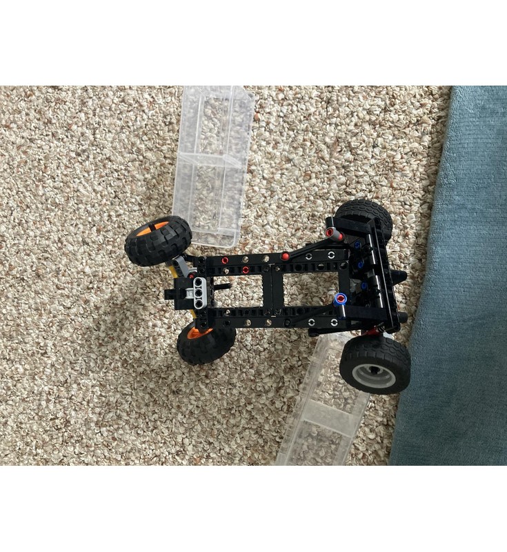 LEGO MOC Compact Flexible Crawler Chassis by Carguy627 | Rebrickable ...