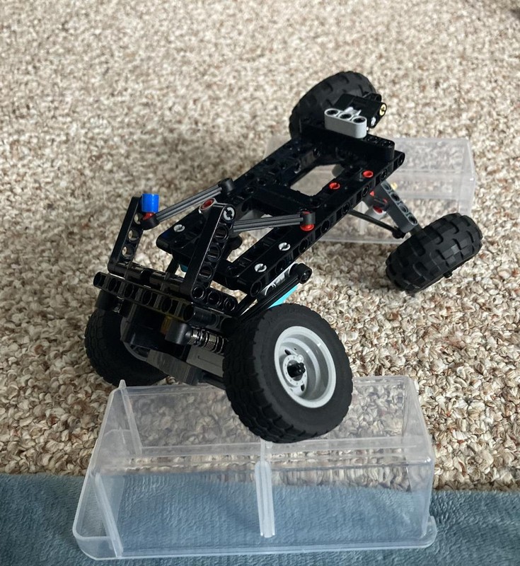 LEGO MOC-232189 Compact Flexible Crawler Chassis by Carguy627 ...