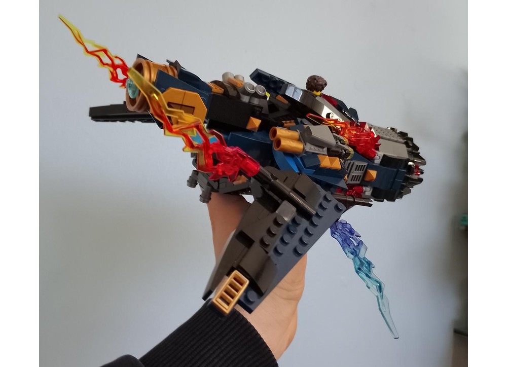 LEGO MOC Rogue's Shatterspin Lightning Hawk by ninjaroo66 | Rebrickable ...
