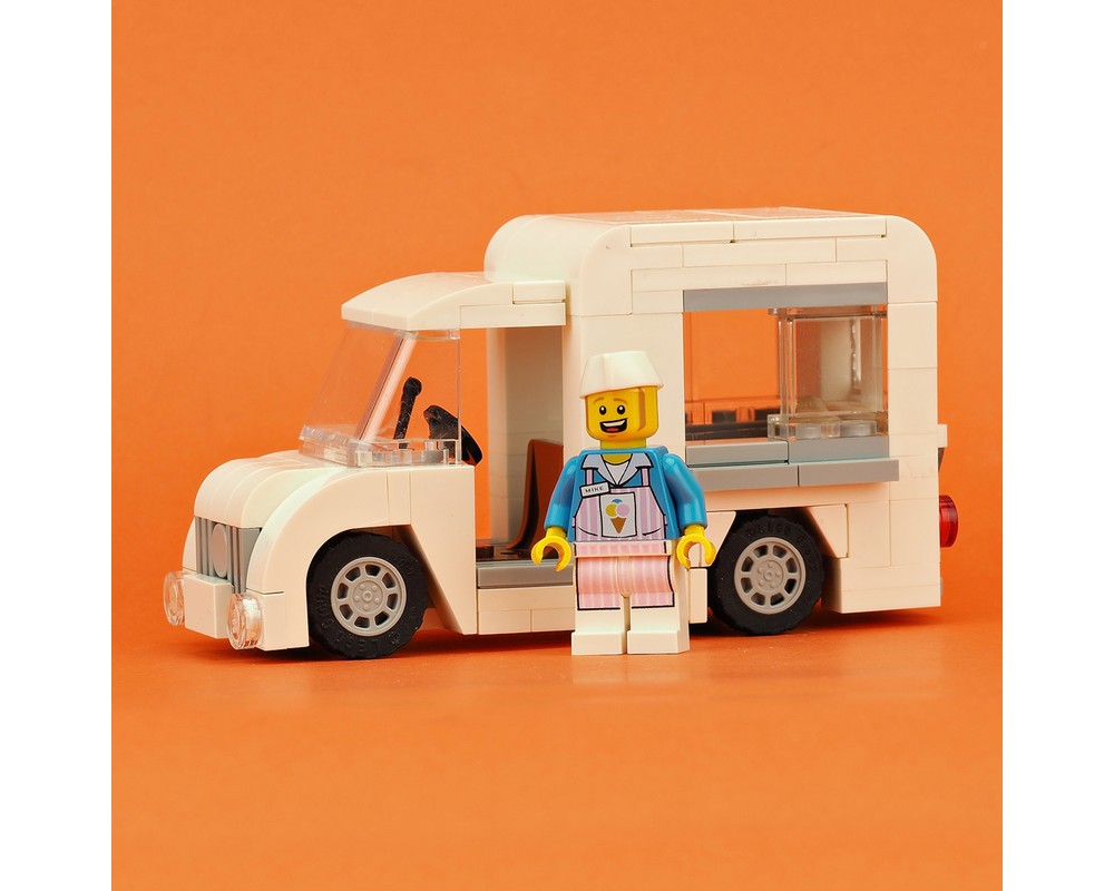 LEGO MOC Ice Cream Van by De_Marco | Rebrickable - Build with LEGO