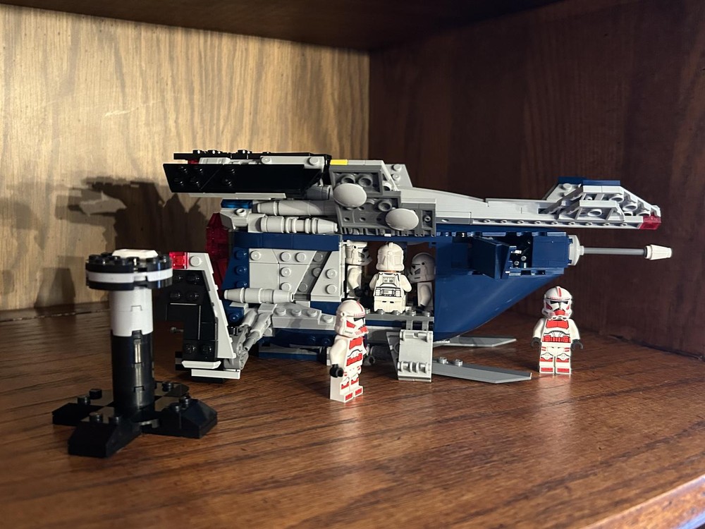 LEGO MOC Republic Police Gunship by Mayomaan | Rebrickable - Build with ...