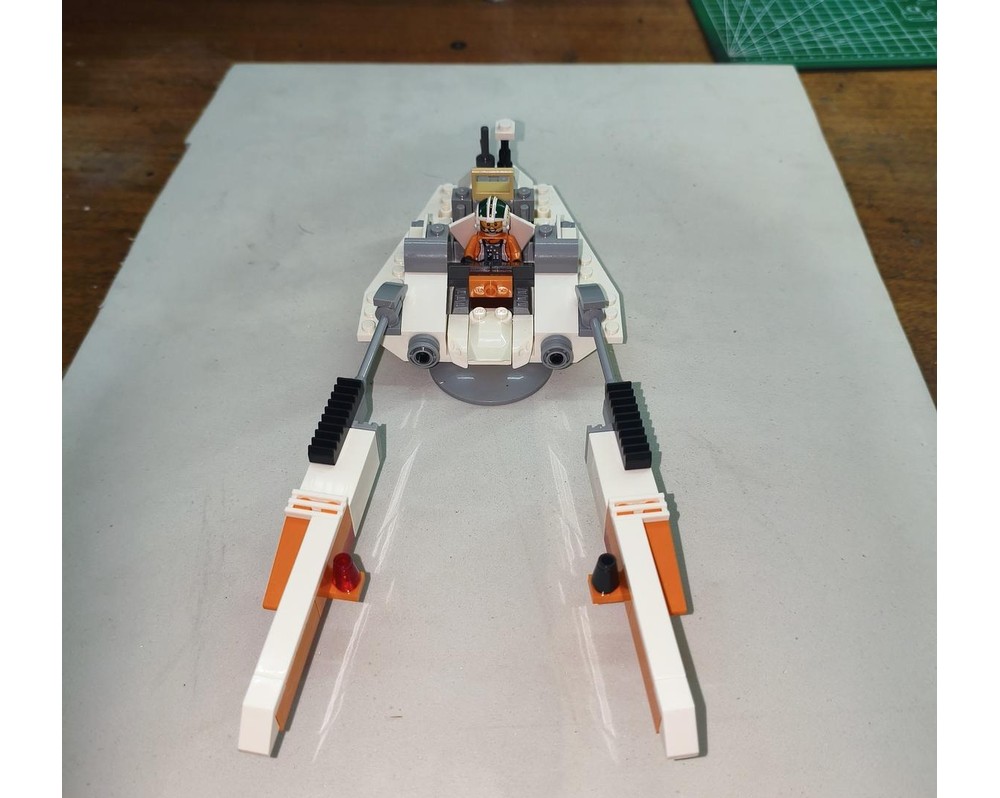 LEGO MOC-233069 Pod Racer by mekanikadam | Rebrickable - Build with LEGO
