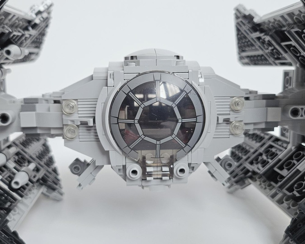 LEGO MOC Custom TIE Avenger by JaccJacc | Rebrickable - Build with LEGO