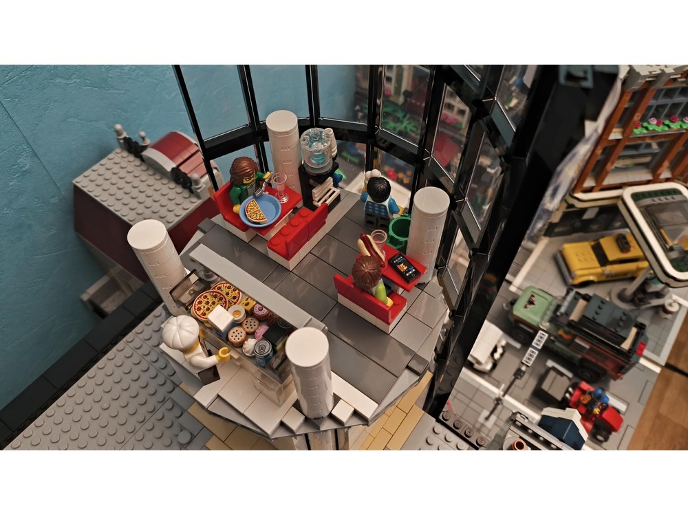 LEGO MOC Tour TF1 (TV Tower / Cylinder Tower) by MathieuBlox ...