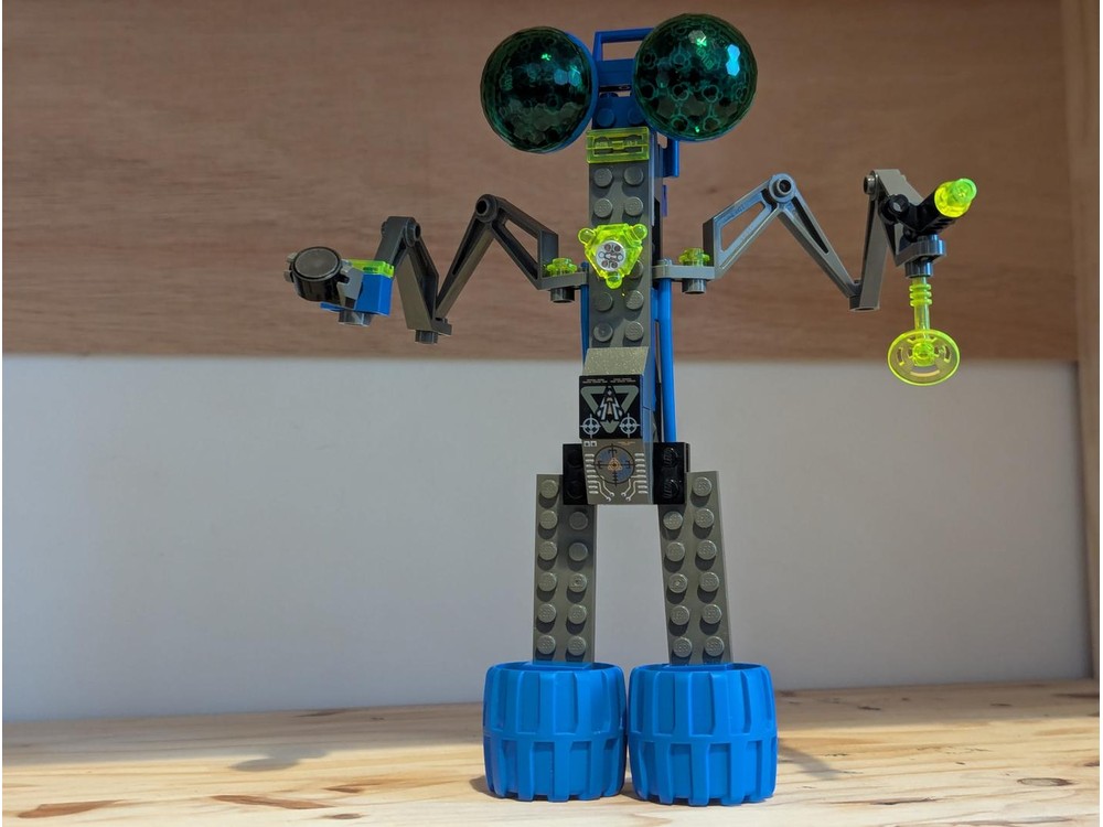 LEGO MOC 6837 - Insectoids alternates by silenfu | Rebrickable - Build ...