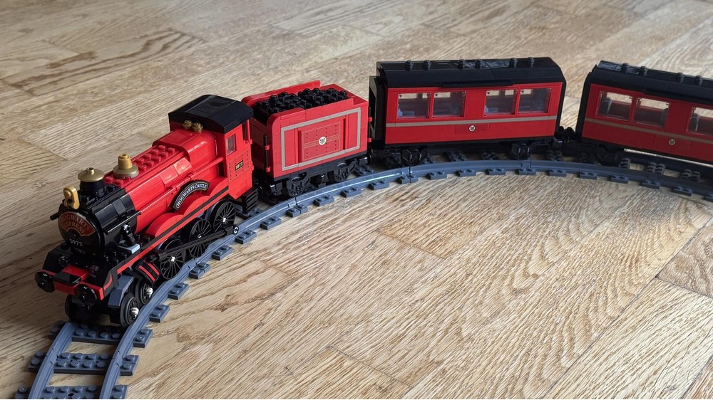 LEGO MOC Red Tender with battery and motor for famous Steam Locomotive ...