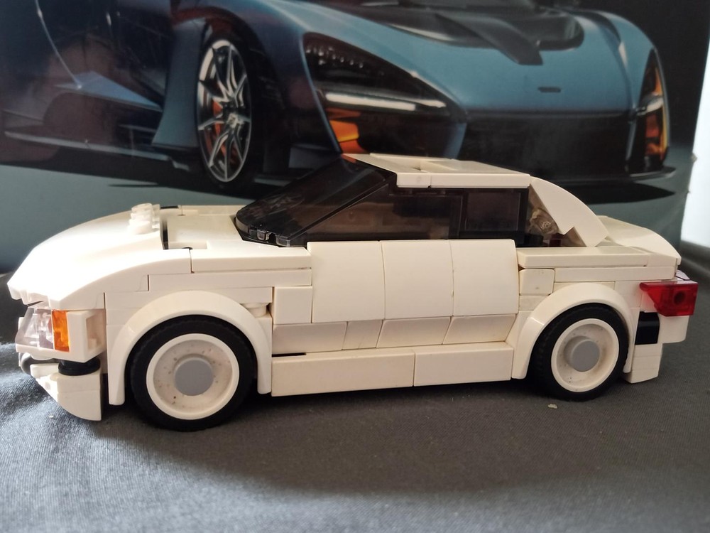 LEGO MOC 2007 Toyota Camry LE (white) by youngandunknown | Rebrickable ...