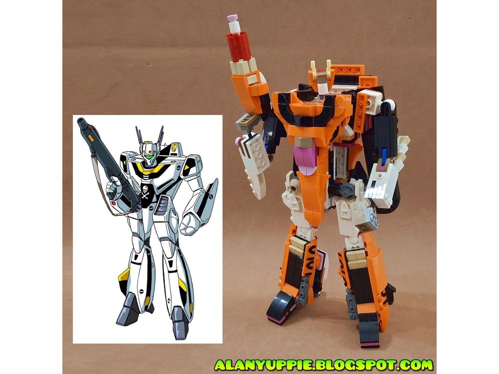 LEGO MOC VF-1 Valkyrie (Macross) / Jetfire (g1 Transformers) using lego ...