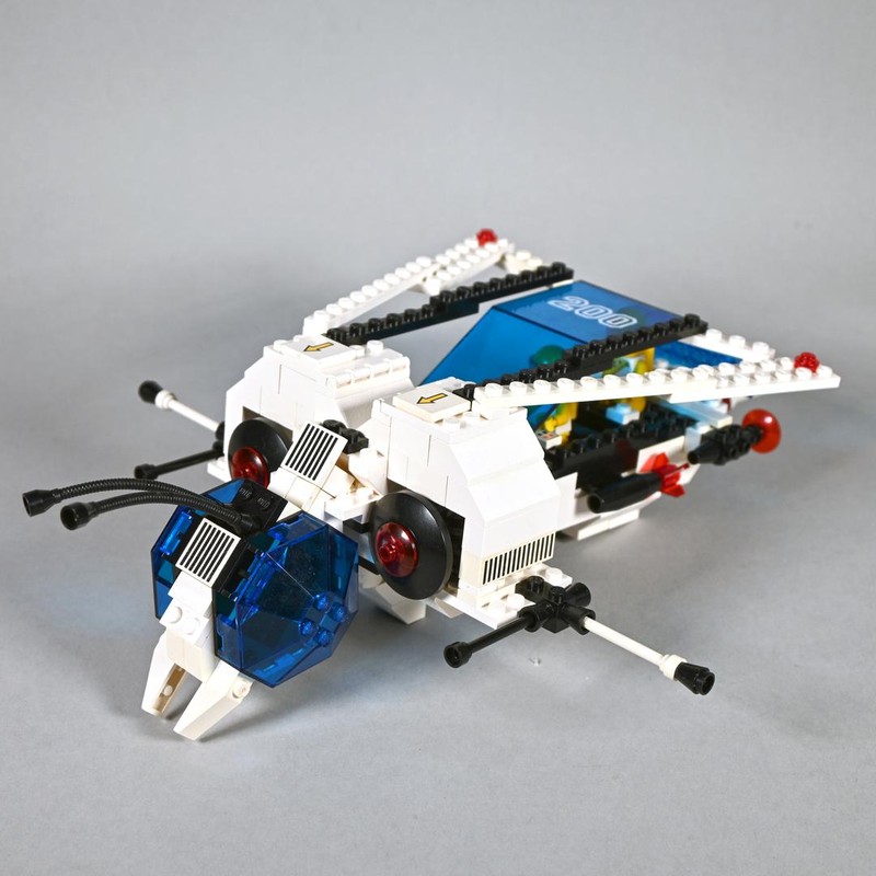 LEGO MOC 6932 FUTURON Space Wasp (B Model) by grohl | Rebrickable ...