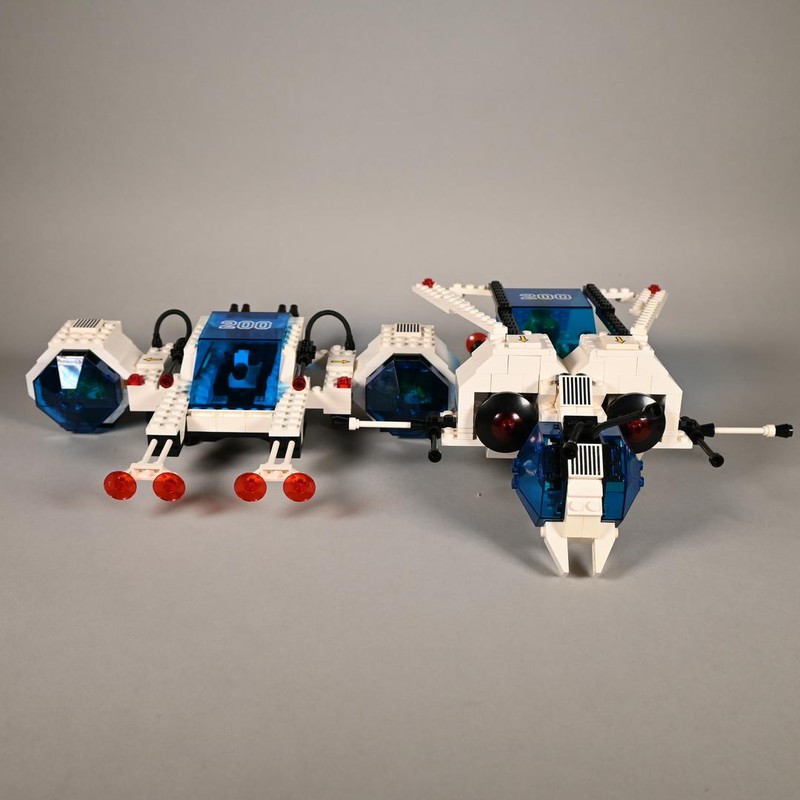 LEGO MOC 6932 FUTURON Space Wasp (B Model) by grohl | Rebrickable ...