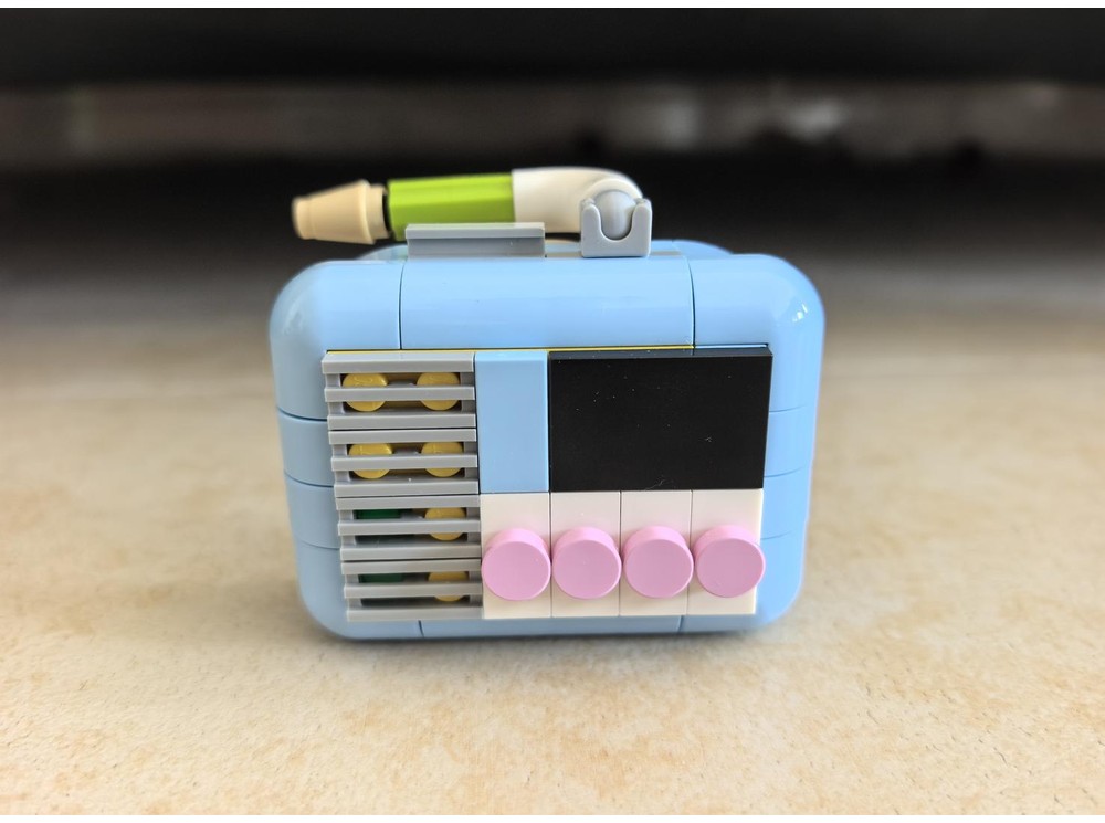 LEGO MOC 31174 radio by nofans2 | Rebrickable - Build with LEGO