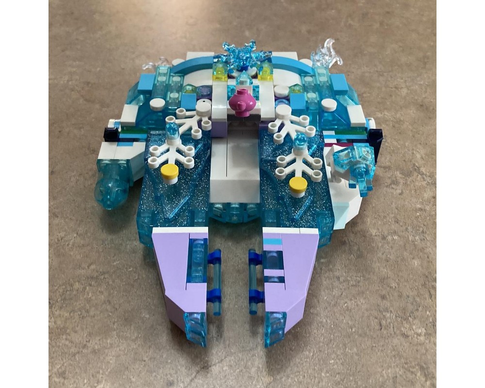 LEGO MOC Frozen Falcon by TheHaanSolo | Rebrickable - Build with LEGO