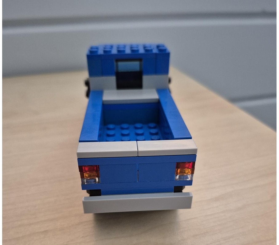 LEGO MOC-234863 90's Ram 1500 by Brick Dude | Rebrickable - Build with LEGO