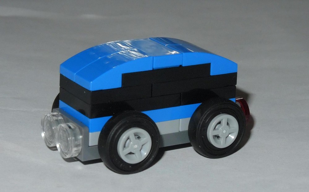 LEGO MOC Rolling Rodders Volt Bolt by zeeverse | Rebrickable - Build ...