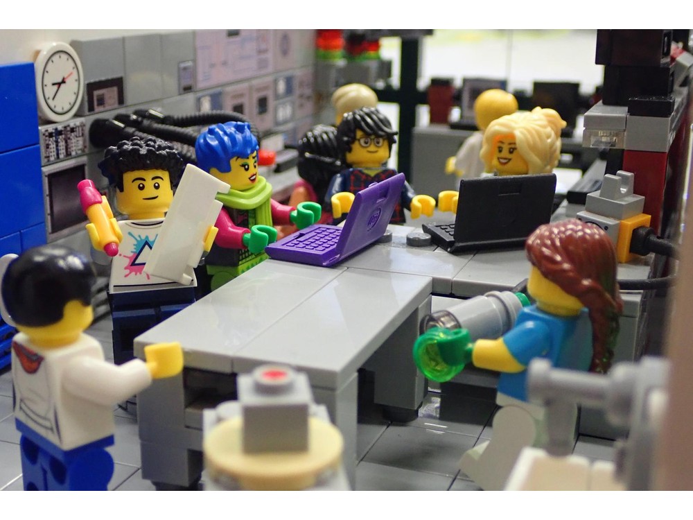 LEGO MOC Nuclear Reactor CROCUS – Control Room Module (Reactor ...