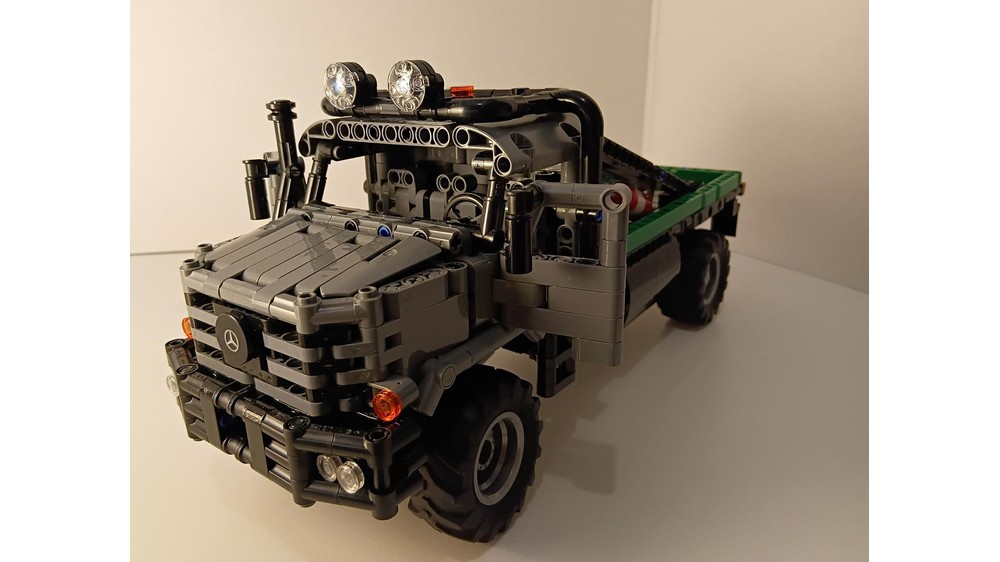 LEGO MOC-235662 Mini 4x4 Mercedes-Benz Zetros Trial Truck by LegoGlen ...