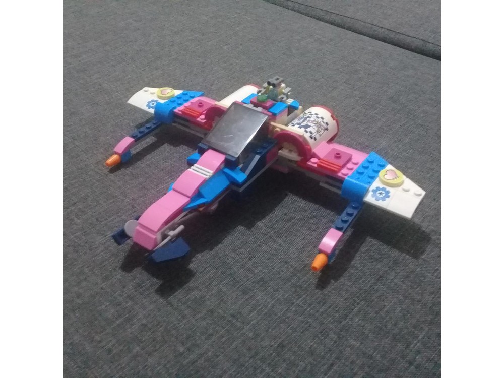 LEGO MOC 41343 Republic Striker by Abokado | Rebrickable - Build with LEGO