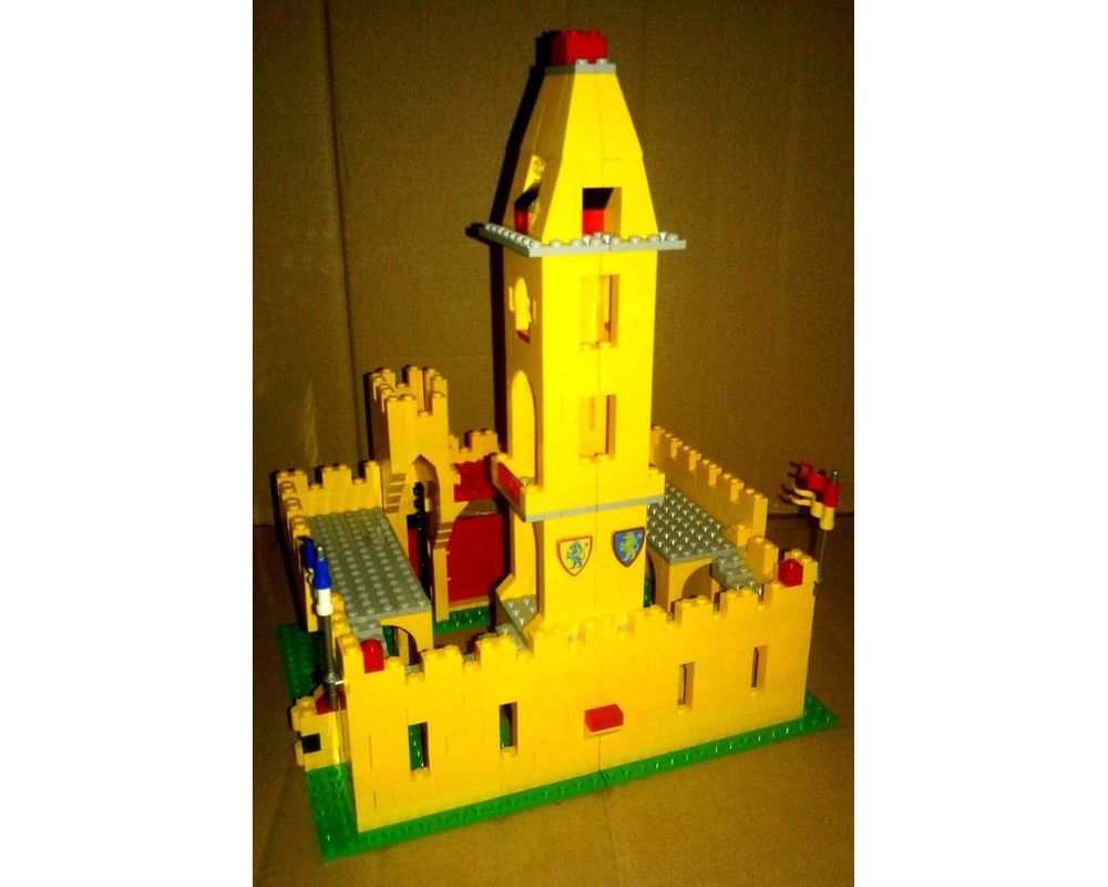 LEGO MOC 375-2 Classic Yellow Castle MOC #1 by spinox | Rebrickable ...