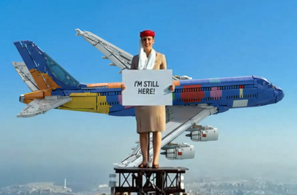 LEGO MOC Emirates Airbus A380 Destination Dubaï livery by ryangc ...