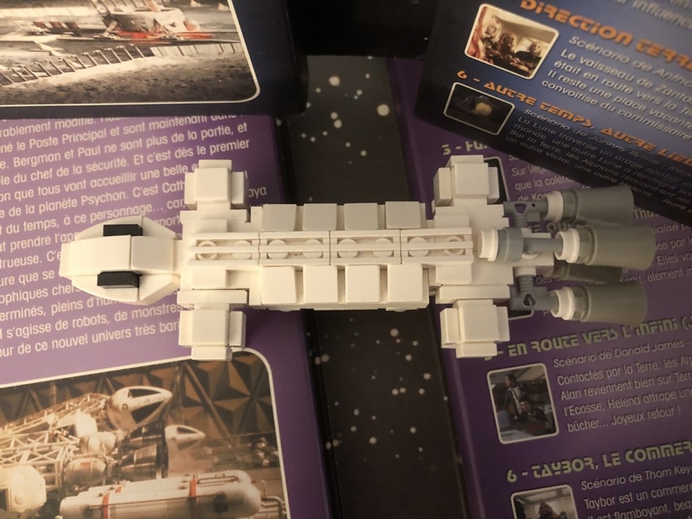 Lego Moc Cosmos 1999 Eagle Tranporter Pod V2 By Hieraklion