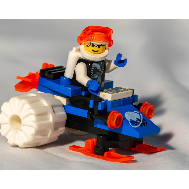 LEGO MOC-236656 Frost Fighter by 90s_lego_space | Rebrickable - Build ...