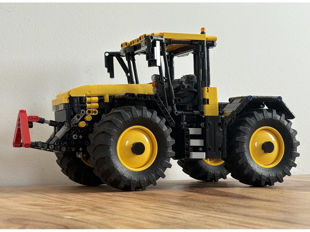 LEGO MOC JCB Fastrac 4220 RC by JF551 | Rebrickable - Build with LEGO