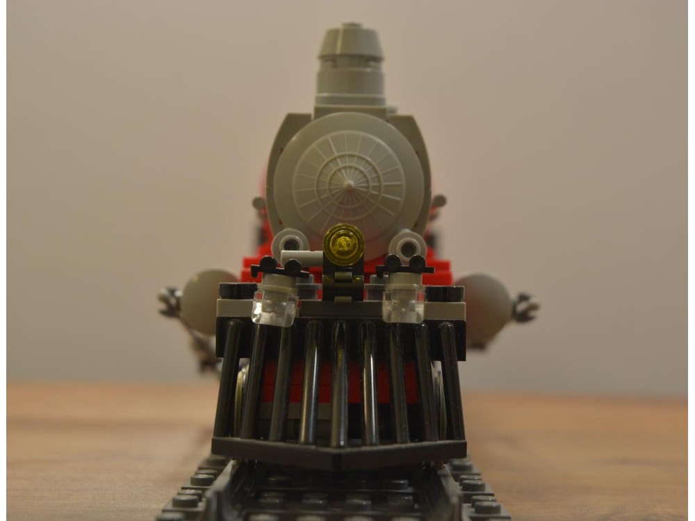 LEGO MOC-236983 motorised red steam train v2 by lok111 | Rebrickable - Build with LEGO