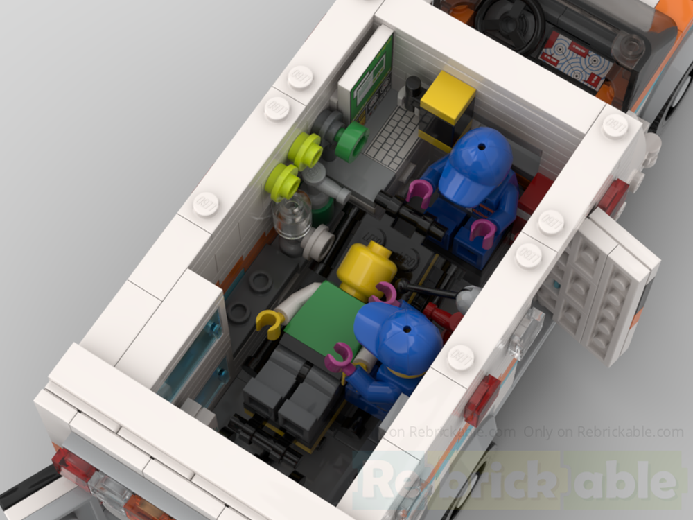 LEGO MOC EMS Ambulance by HMMWVmocs | Rebrickable - Build with LEGO