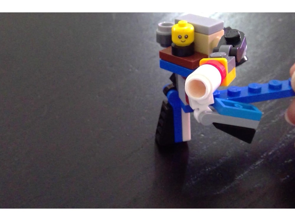 LEGO MOC Baby mech #2 by PikachuPrime36 | Rebrickable - Build with LEGO