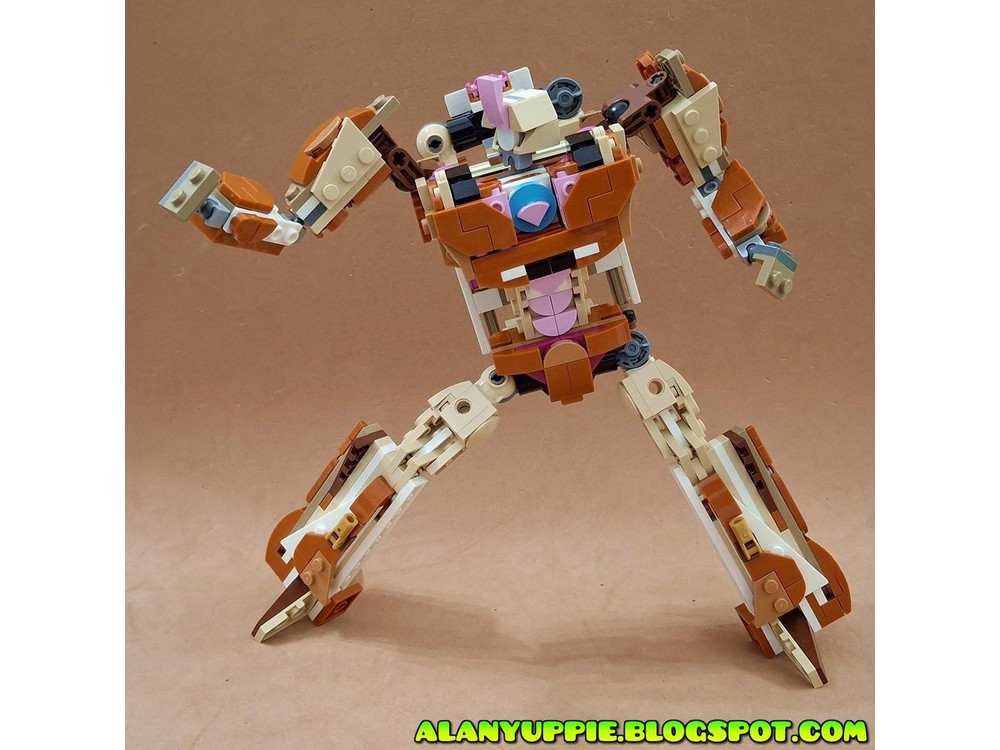 LEGO MOC Transformer Tank using LEGO Creator 31150: Wild Safari Animals ...