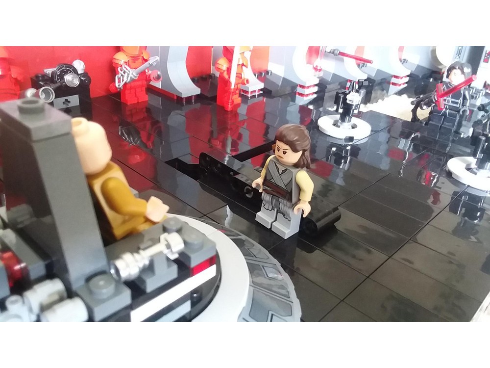 LEGO MOC Snoke's Expanded Throne Room by wheelsspinnin | Rebrickable ...