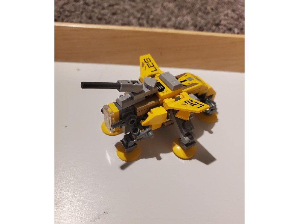 LEGO MOC-238714 327th Star Corps Micro AT-TE and Droid Gunship - Alt ...