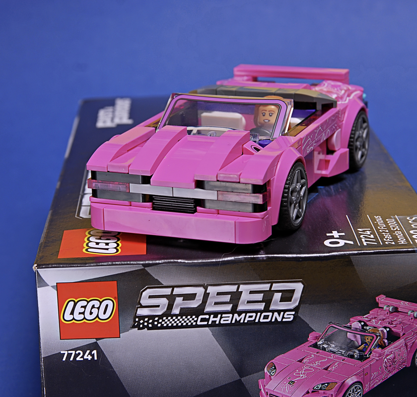 LEGO MOC 77241 Pink Speedster by Keep On Bricking | Rebrickable - Build ...