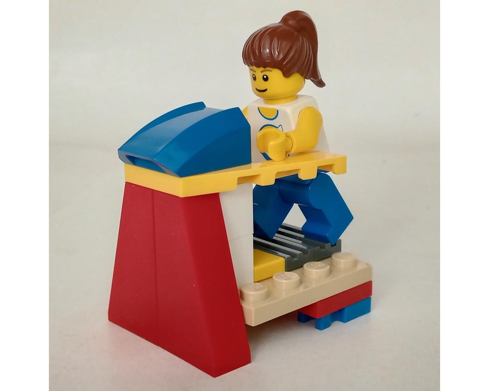 LEGO MOC 4937 Gym by julien1001 | Rebrickable - Build with LEGO