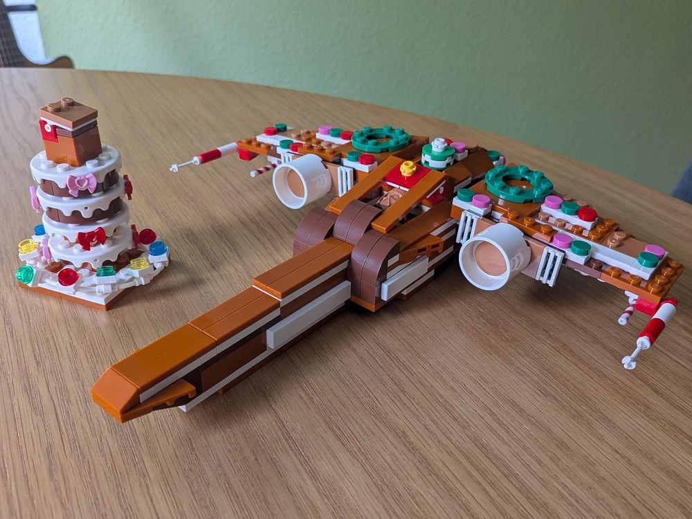 LEGO MOC 40806-1 Gingerbread X Wing Star Fighter by emil_mu ...
