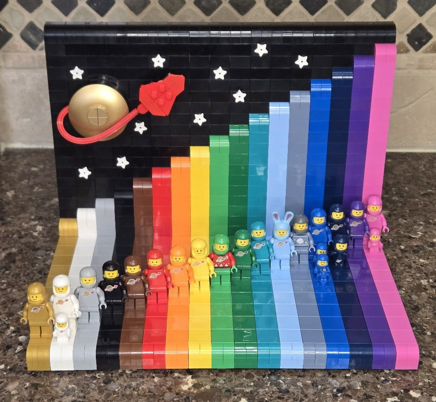 LEGO MOC-239851 Every Astronaut is Awesome! by Kevin1192 | Rebrickable ...