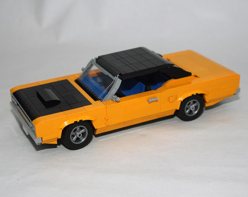 LEGO MOC Plymouth Roadrunner 1970 by Derhaseausdemwald | Rebrickable ...