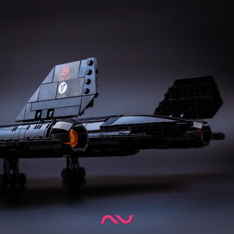 LEGO MOC Lockheed SR-71 Blackbird (Jetfire) by NV Carmocs | Rebrickable ...