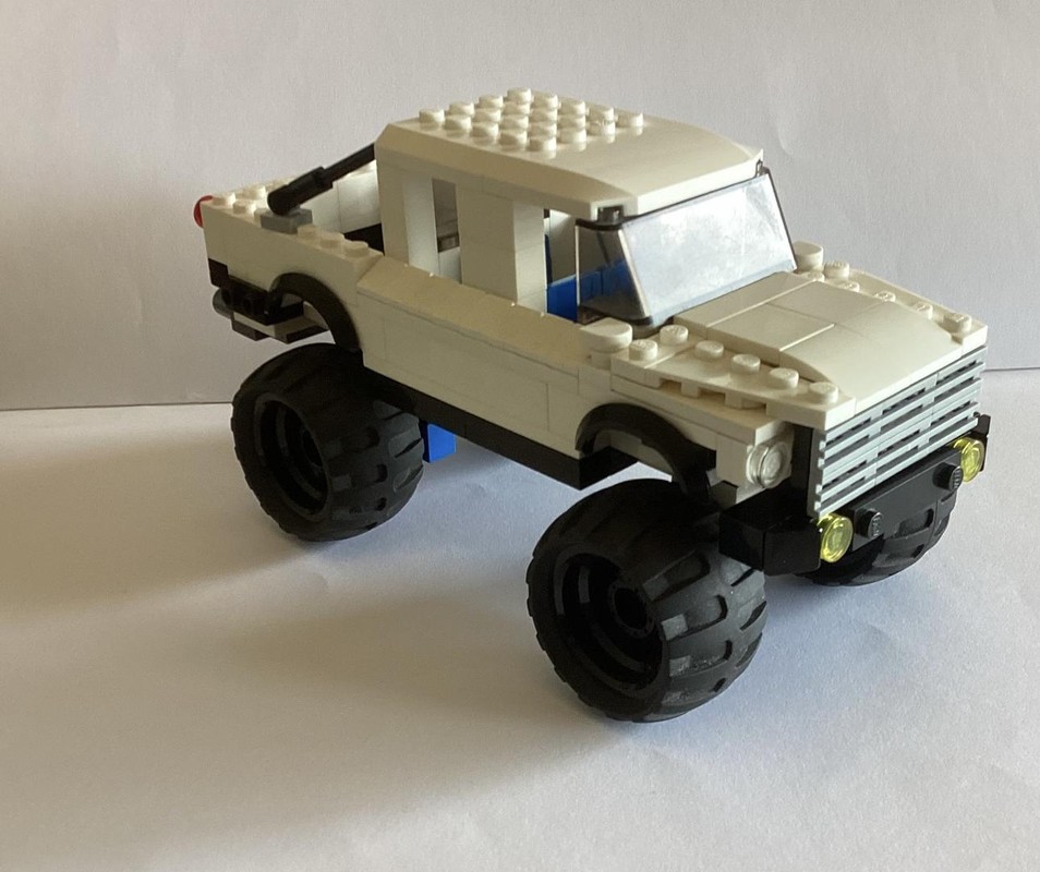 LEGO MOC-240667 Ineos grenadier quatermaster by JRB builds ...