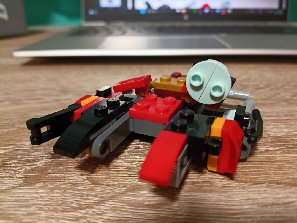 LEGO MOC-240789 kai's falcon by Kingbenjaminthe2nd | Rebrickable ...