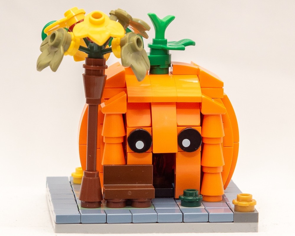 LEGO MOC-241023 little pumpkin house by Frambozia | Rebrickable - Build ...