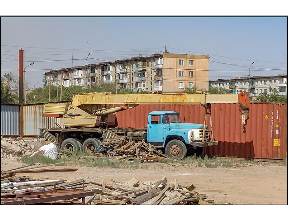 LEGO MOC Soviet ZIL-133 by Testificate_Man | Rebrickable - Build with LEGO