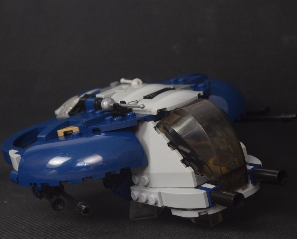 LEGO MOC-241506 AAT Alt build- Mantis by never_online-1 | Rebrickable ...
