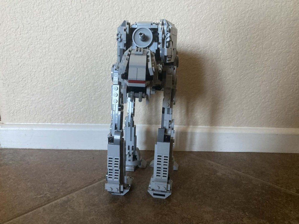 LEGO MOC-242268 AT-M6 Midi-Scale by CreationCaravan (Brad Barber ...