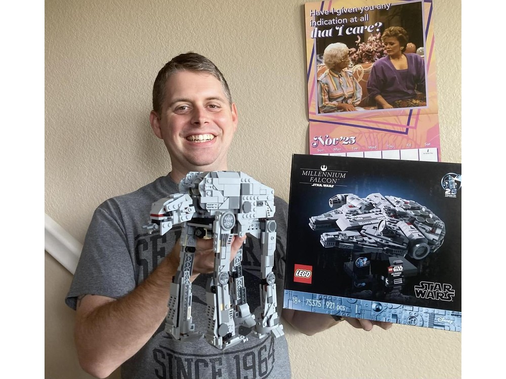 LEGO MOC AT-M6 Midi-Scale by CreationCaravan (Brad Barber ...