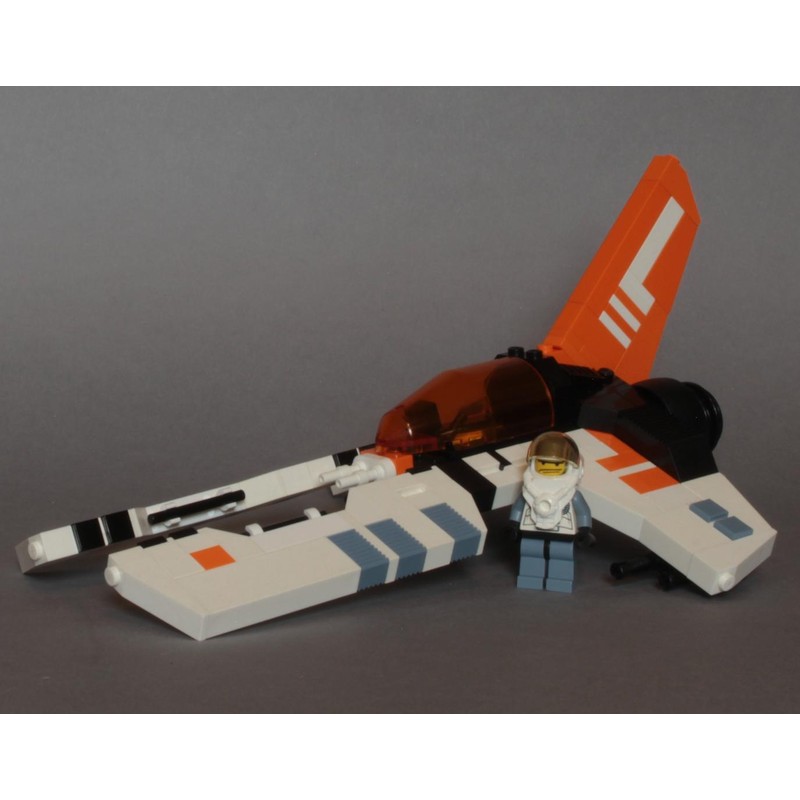LEGO MOC-242384 Amber Fang V by Gnarlicbread | Rebrickable - Build with ...