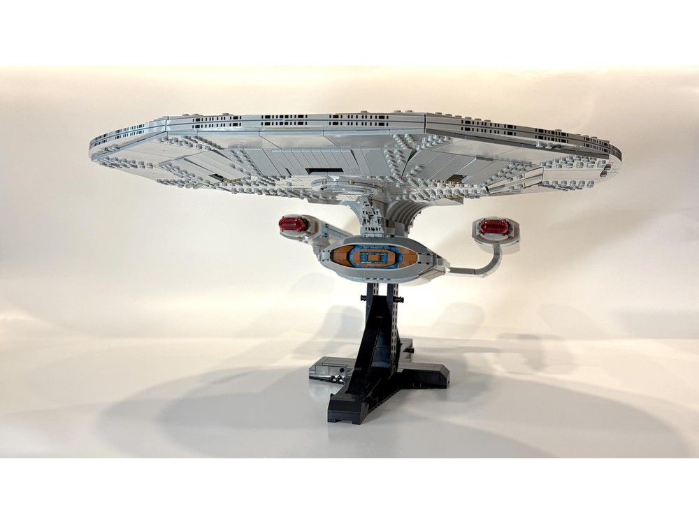 LEGO MOC Deflector Array Refit for U.S.S. Enterprise NCC-1701-D, LEGO ...