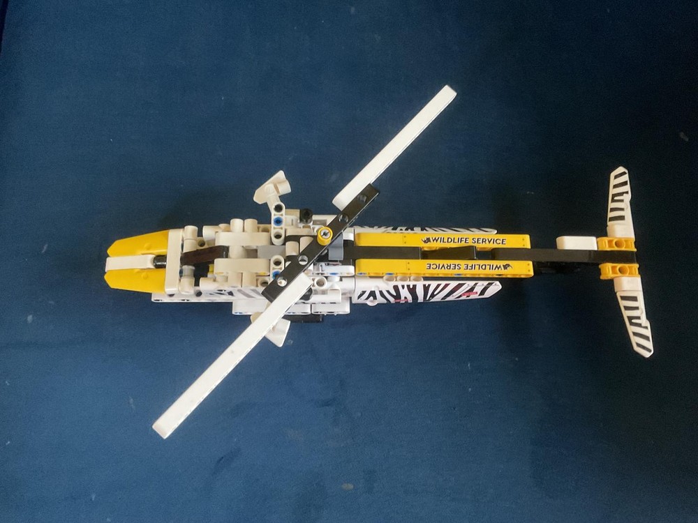 LEGO MOC 42198 Alt: helicopter by GavinSee | Rebrickable - Build with LEGO