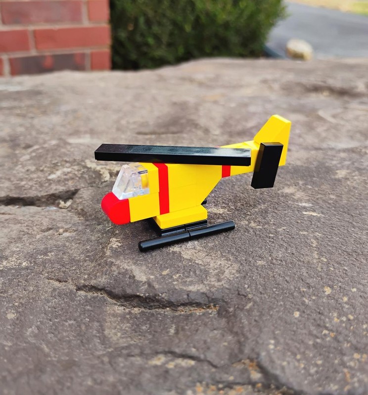 LEGO MOC-244013 Mini Helicopter by thebrickartist2992 | Rebrickable ...